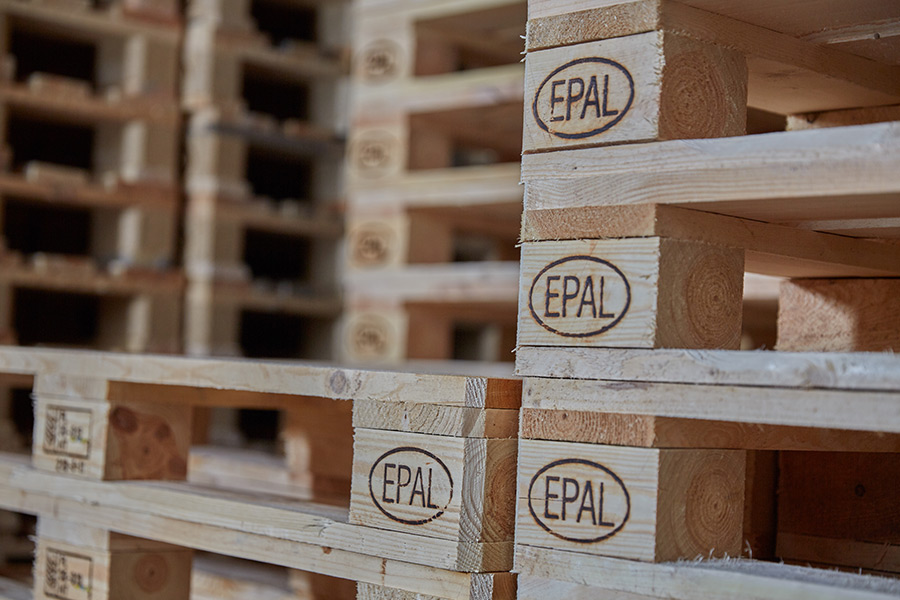 EUROPAL Bremen GmbH Ihr Palettenlieferant - Startseite